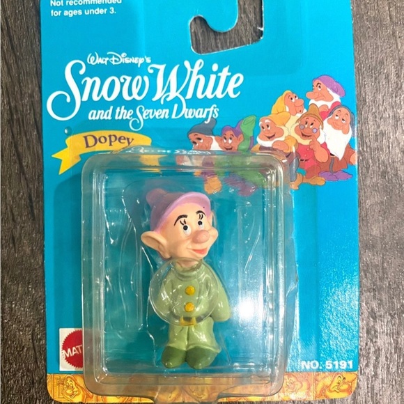 Disney | Toys | Lot Of 3 Vintage Snow White Mini Figures Nib | Poshmark